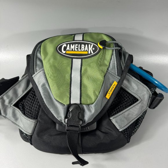 Camelbak | Bags | Nwot Camelbak Flashflo Green Gray Adjustable Strap ...